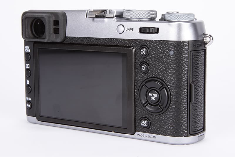 Fujifilm X100F vs Fujifilm X100T | Amateur Photographer