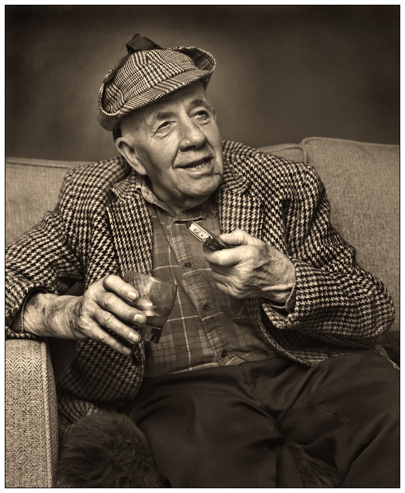 Established portrait photographer wins the first Scottish Portrait ...