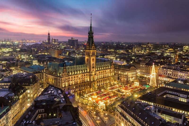 Get better night shots of cities | Amateur Photographer