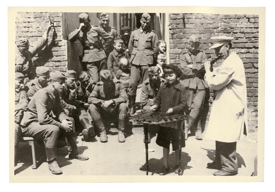 New book reveals WW2 - as photographed by German soldiers | Amateur ...