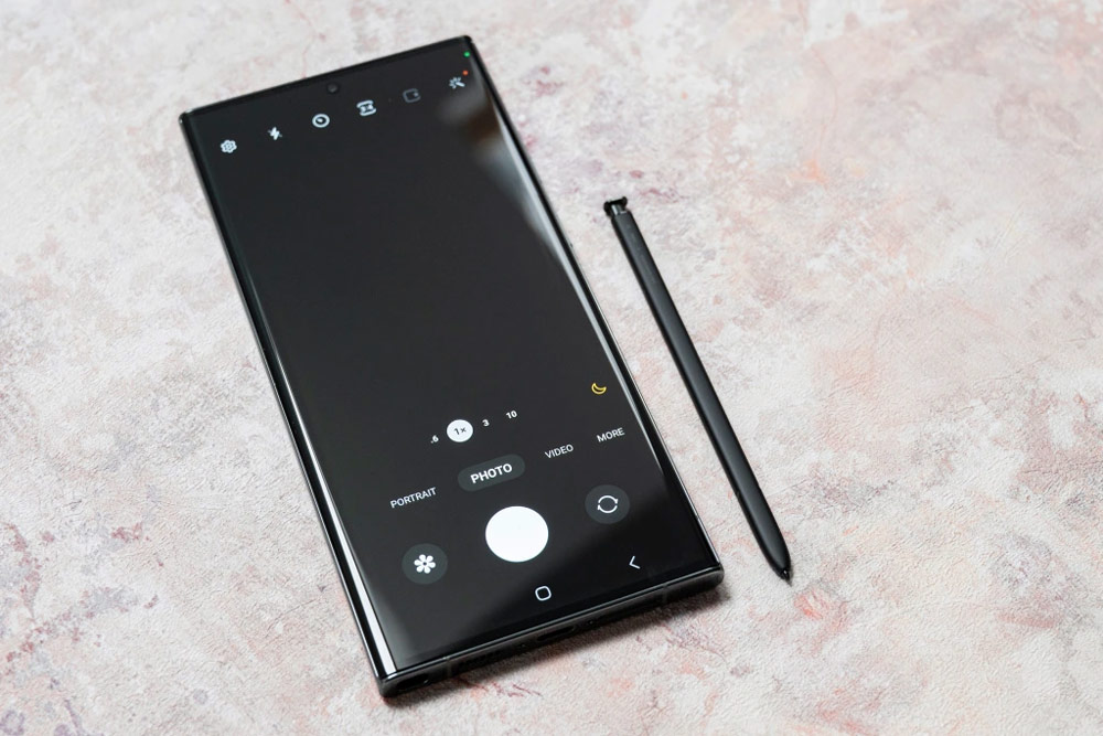 Smartphone vs Digital Camera: Which is better? | Amateur Photographer