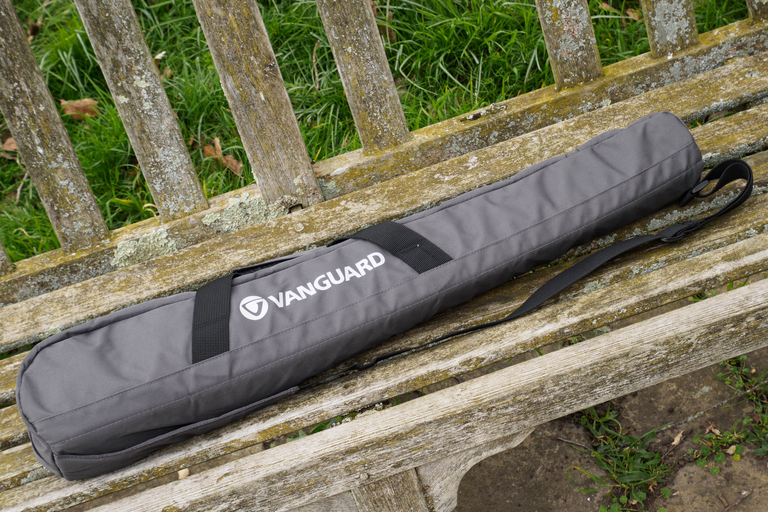 Vanguard VEO 3+ 303CBS review: a sturdy tripod for landscape and macro ...