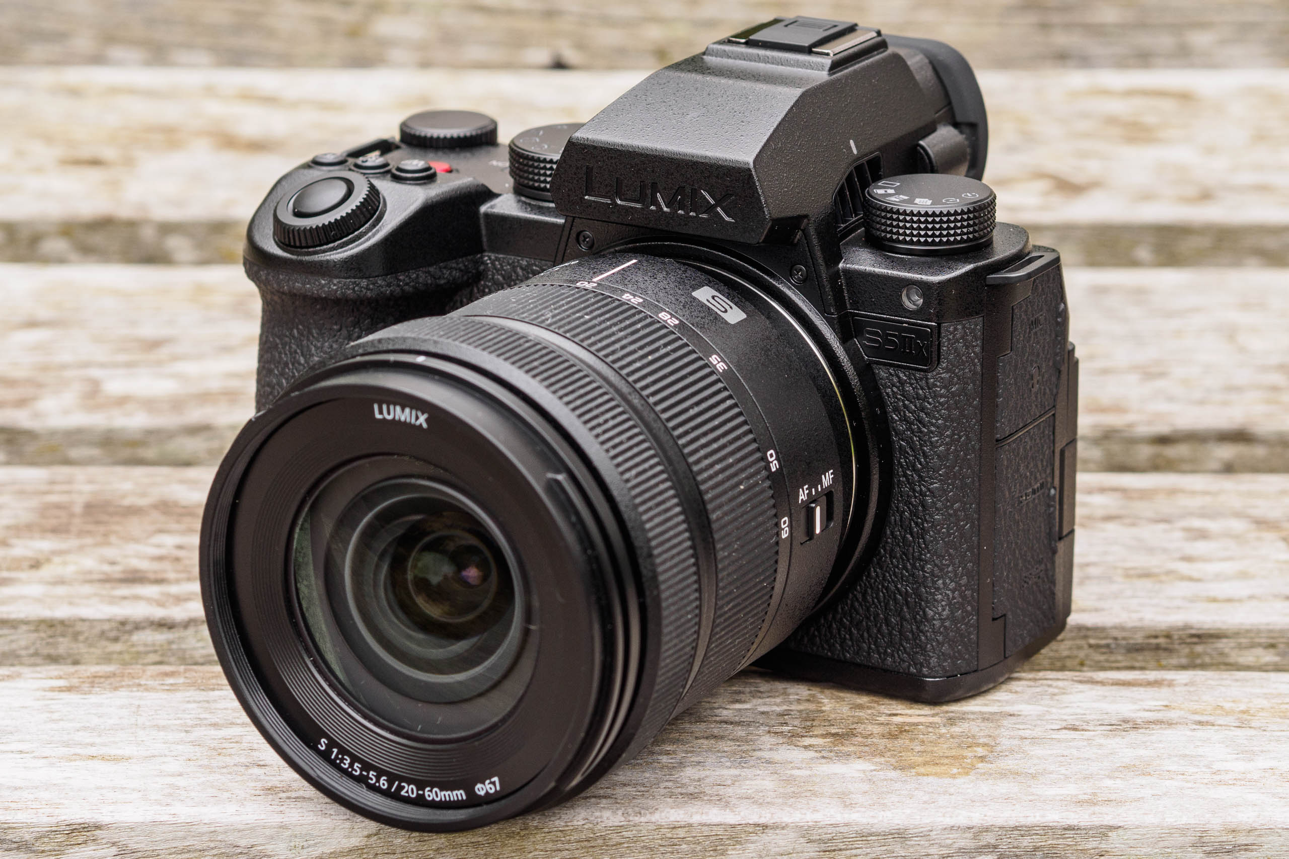 Big savings on the 'ultimate' full-frame hybrid camera | Amateur ...