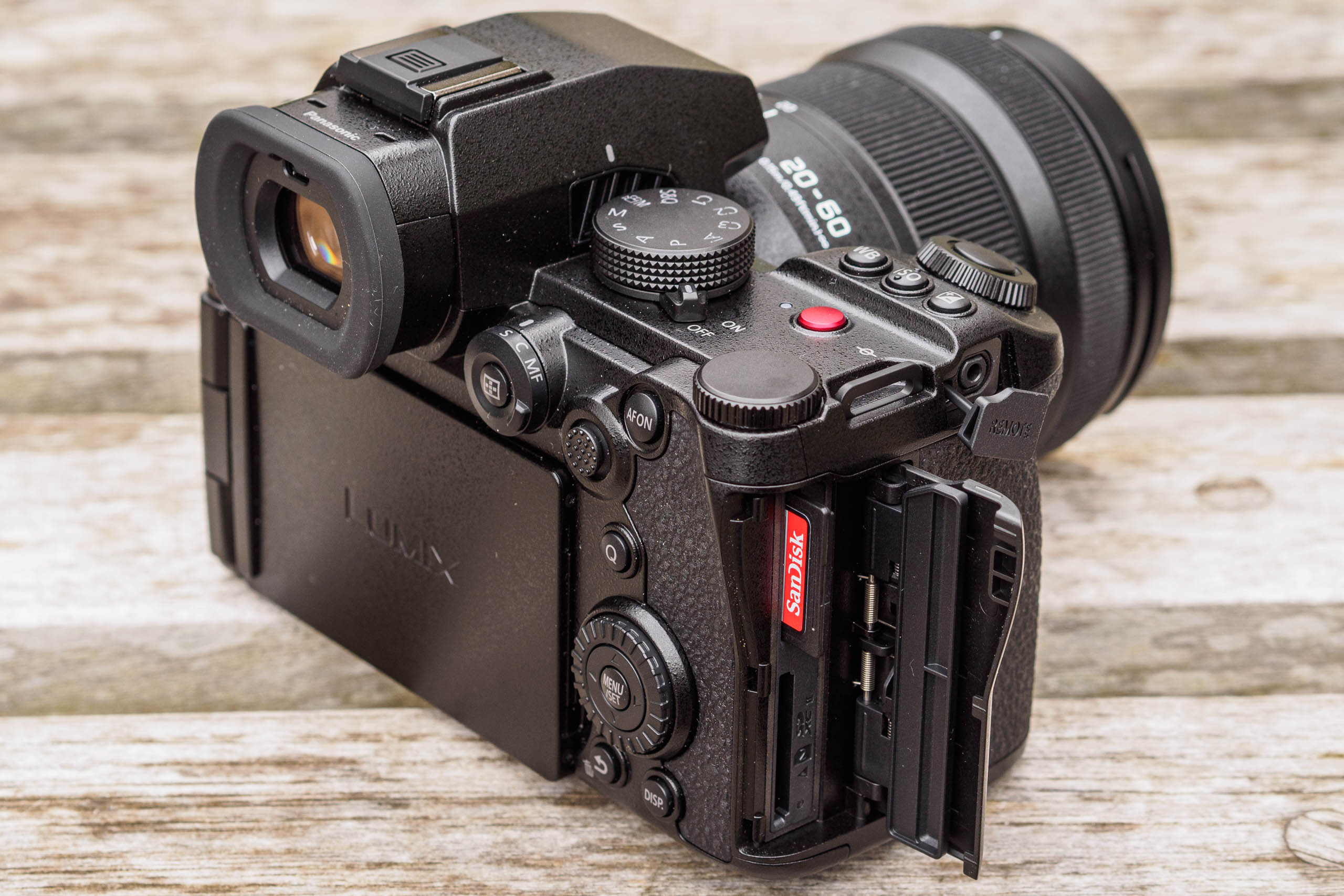 Panasonic Lumix S5IIX review - ultimate hybrid for creators | Amateur ...
