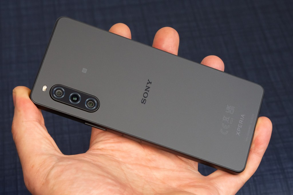 Sony Xperia 10 V Review - Sony's cheapest phone - Amateur Photographer