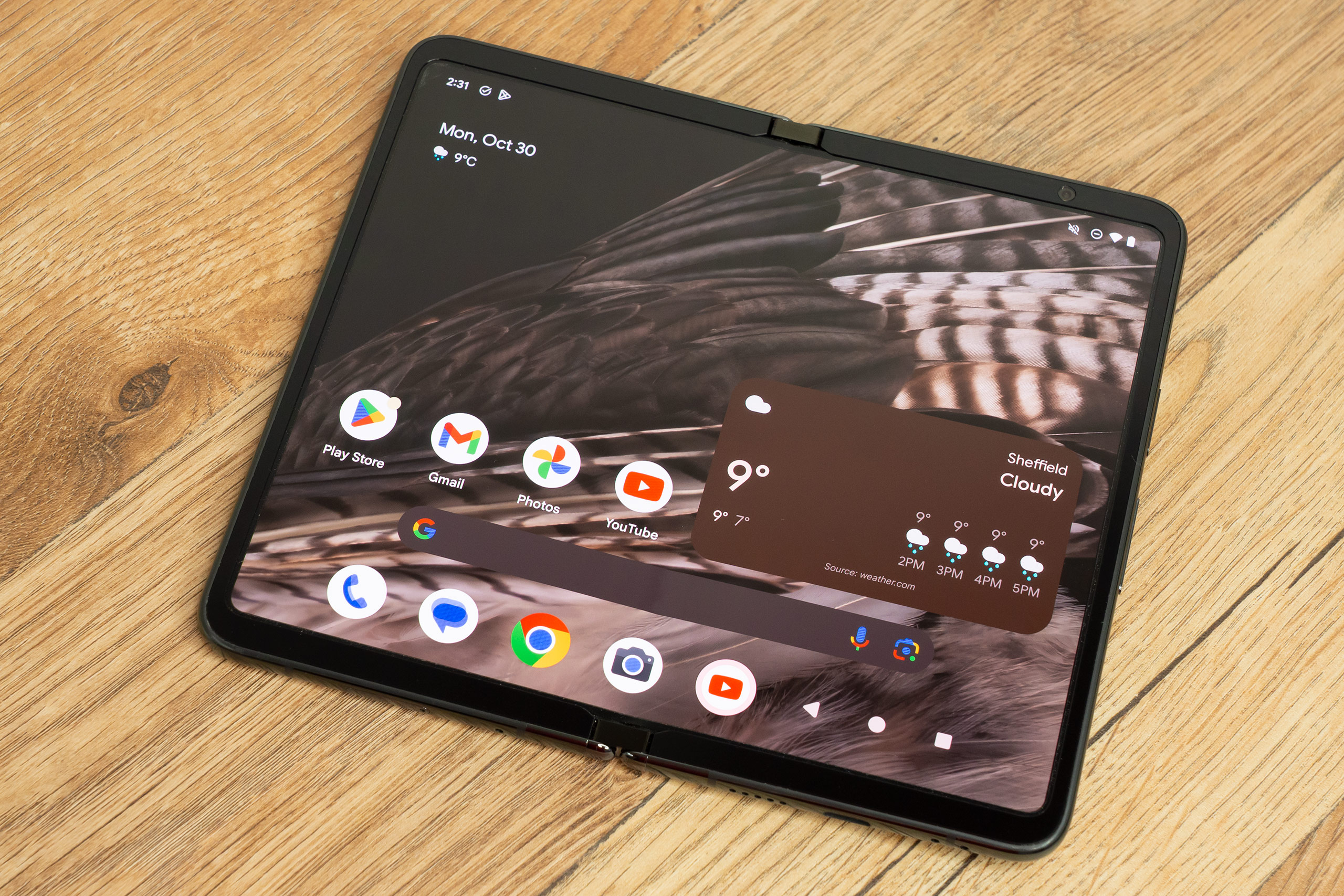 Google Pixel FOLD Review - Fun but flawed? | Amateur Photographer