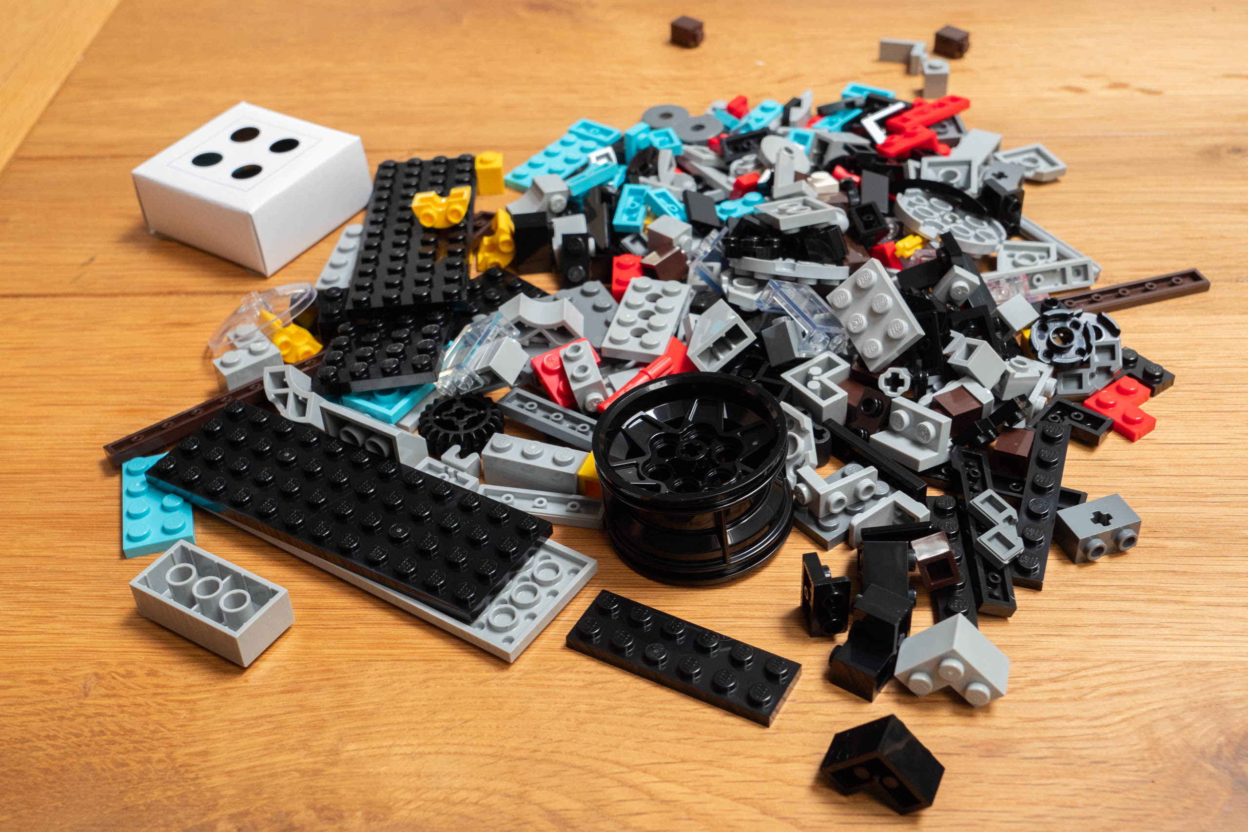 LEGO creator 3-in-1 Retro Camera Review | Amateur Photographer