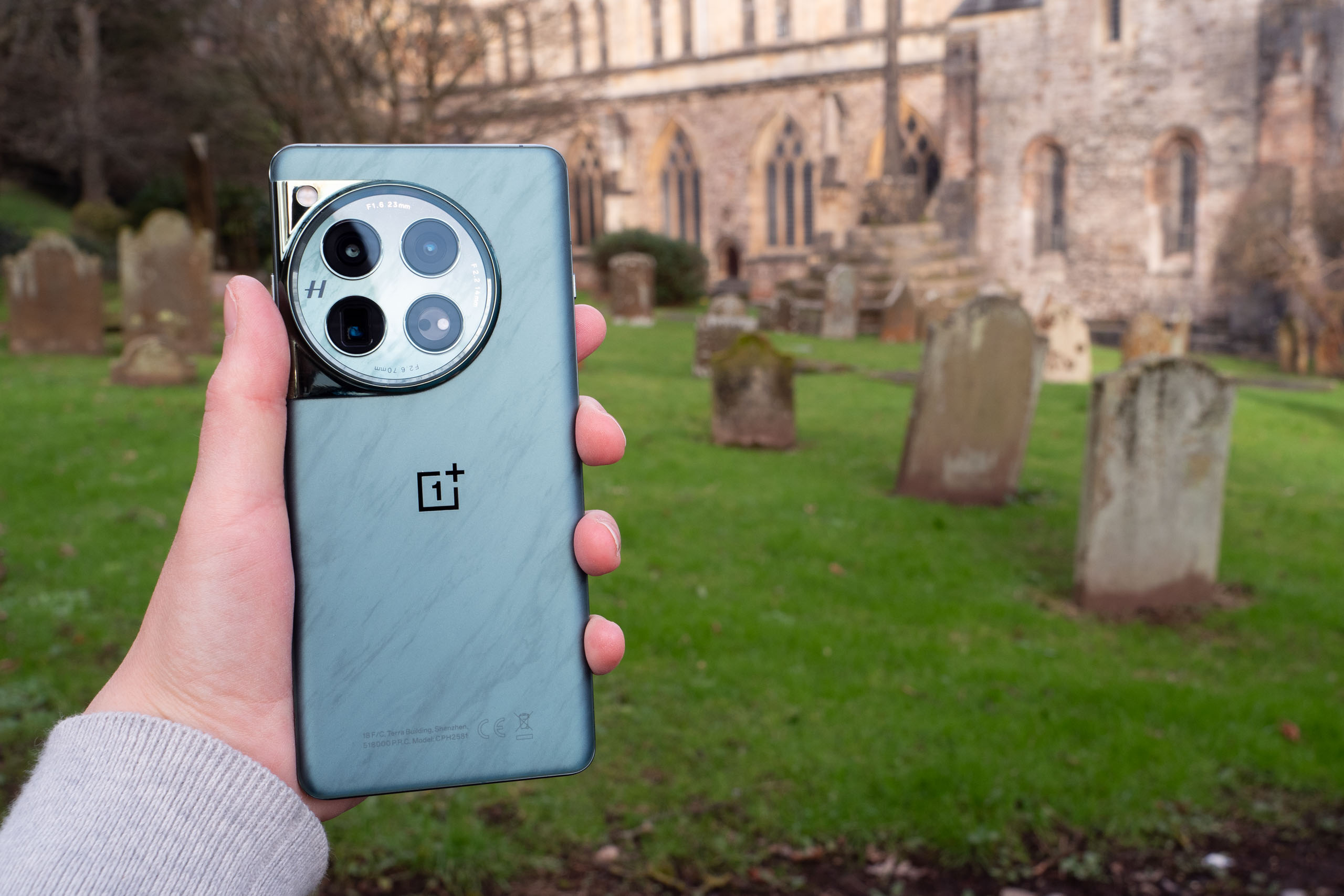 OnePlus 12 Review - a great all-round flagship | Amateur Photographer