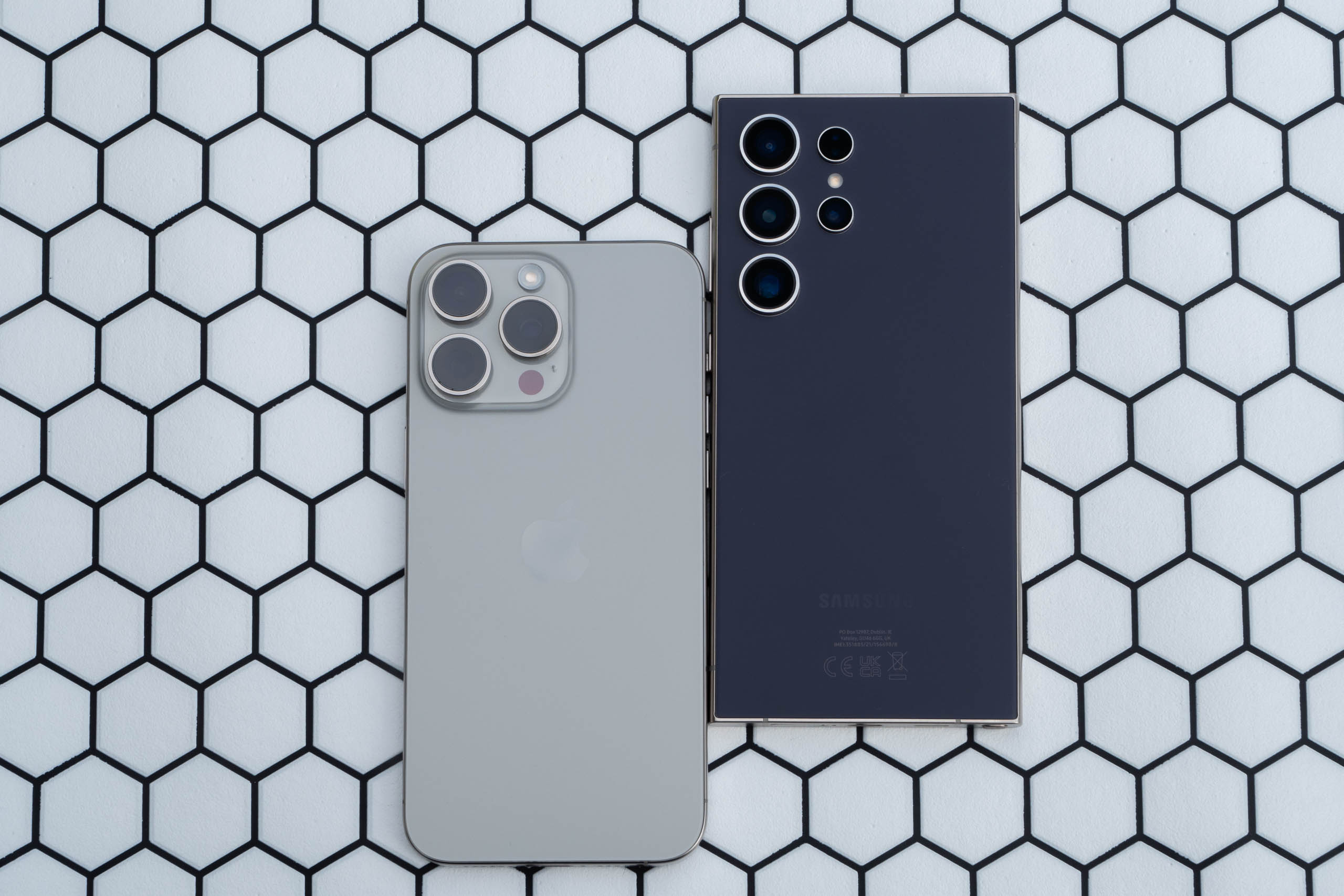 iPhone 15 Pro Max vs Samsung Galaxy S24 Ultra: Cameras compared ...