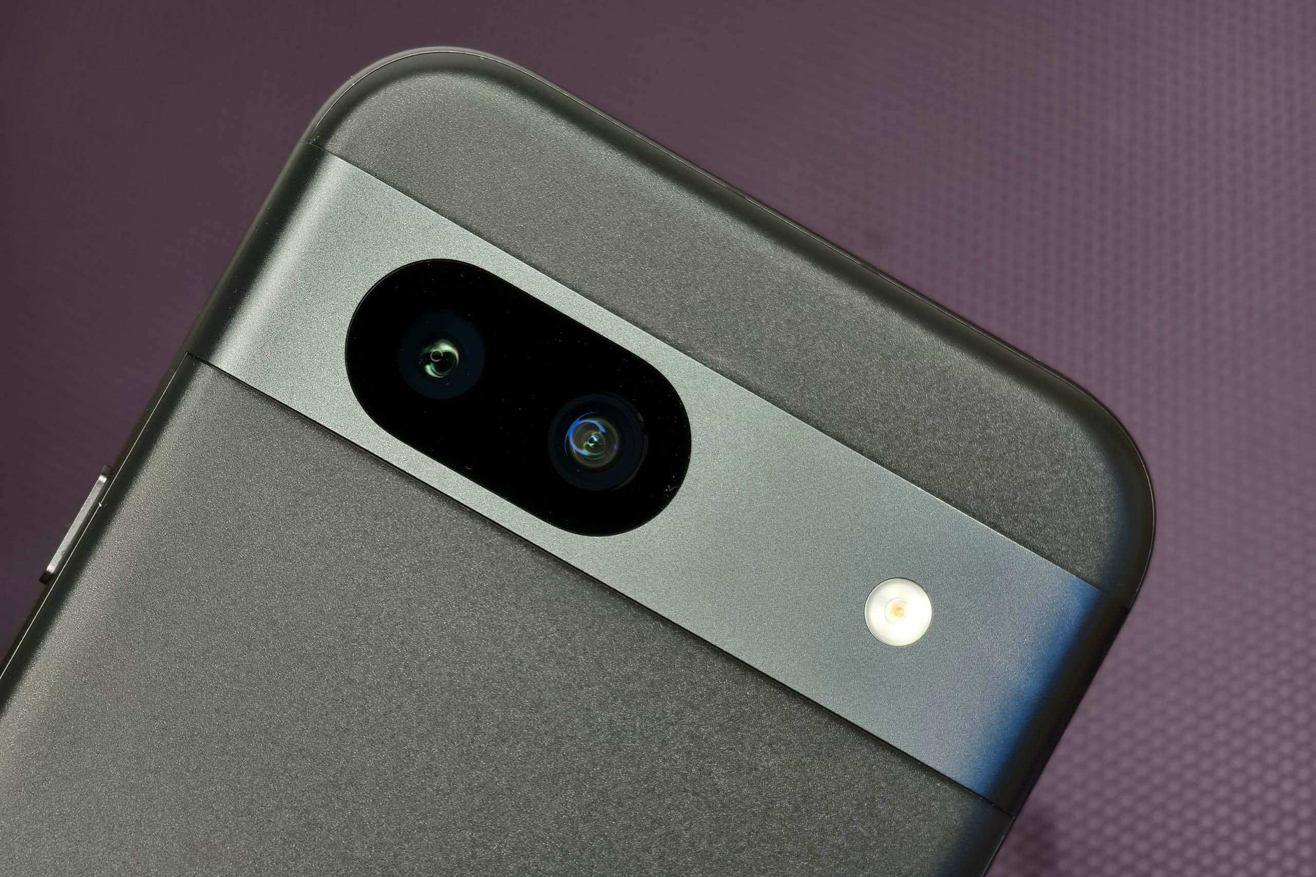 Google Pixel 8a review – old model, new value, AI | Amateur Photographer