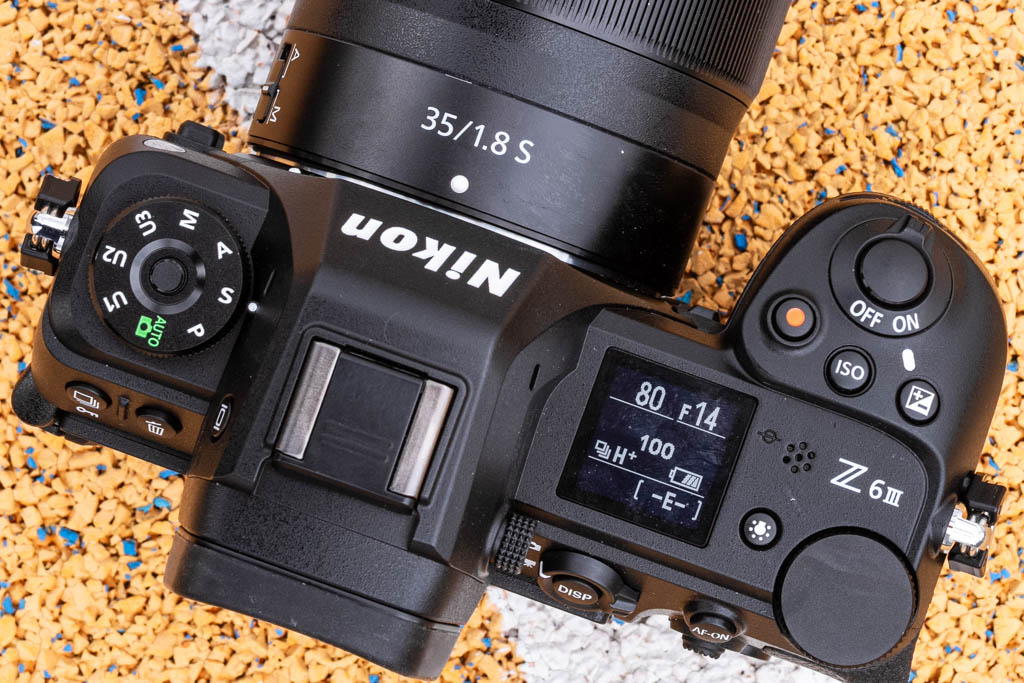 DSLR vs mirrorless: which is best? | Amateur Photographer