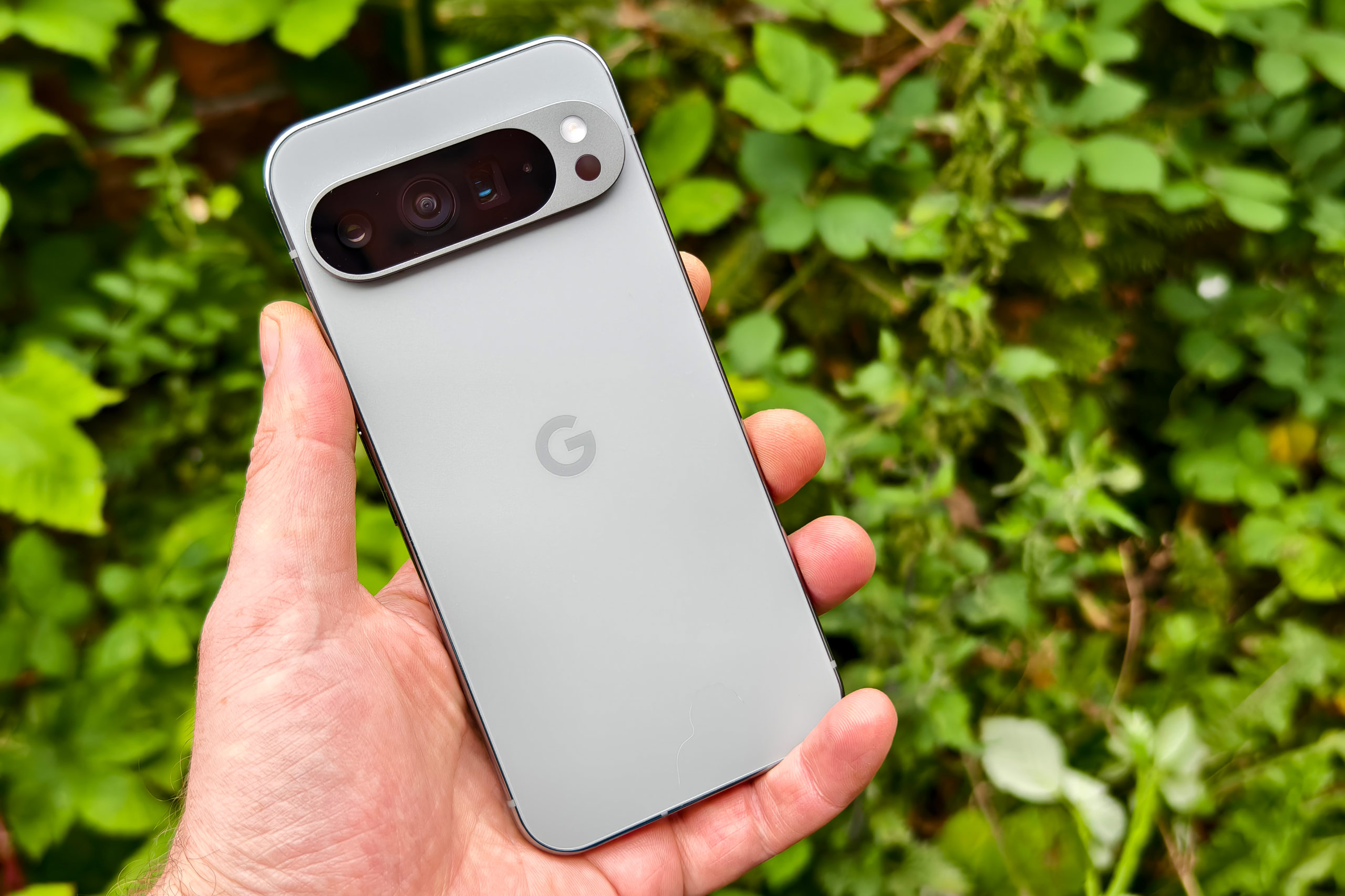 Google Pixel 9 Pro XL Review - Is this the best Pixel ever made ...