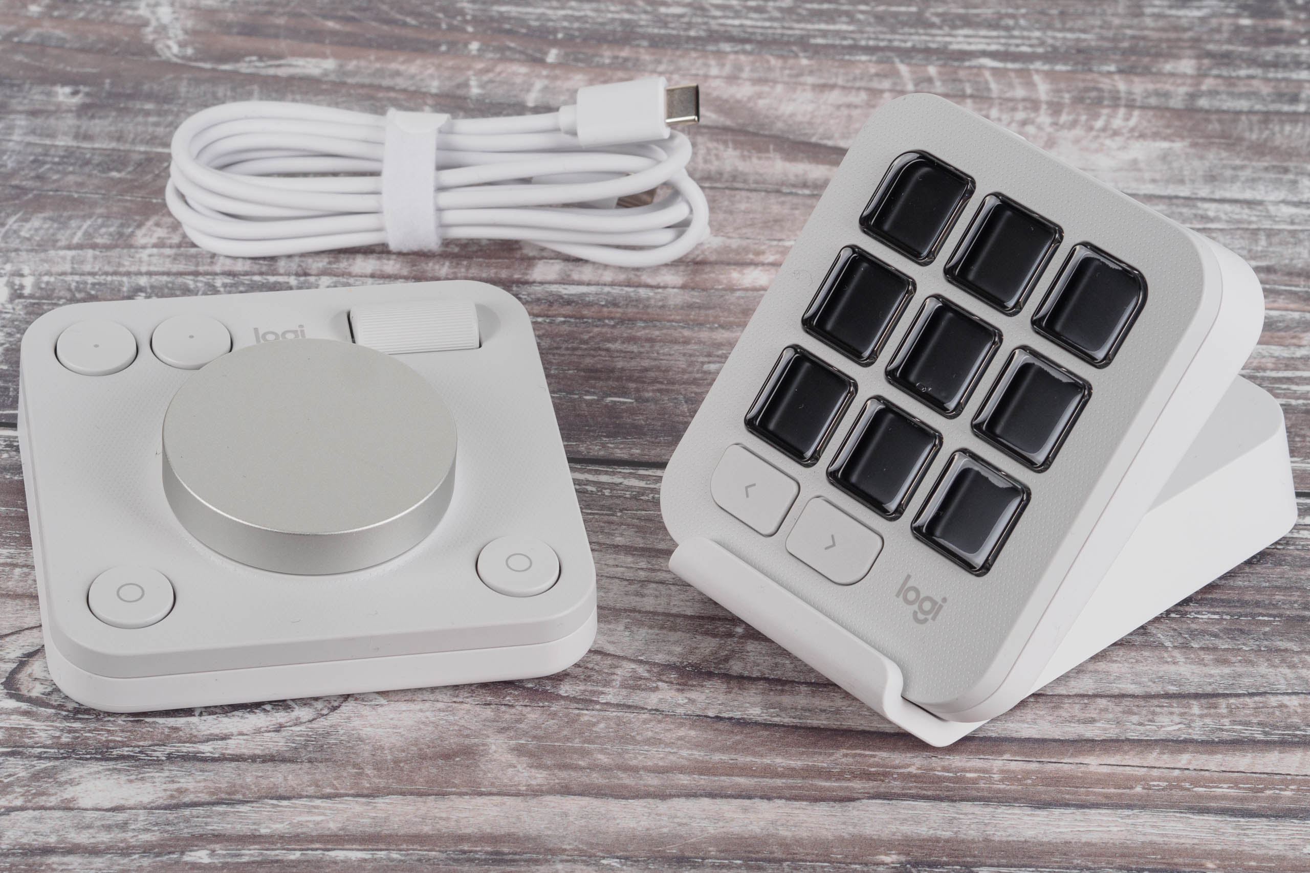 Logitech MX Creative Console review - an almost-brilliant image editing ...