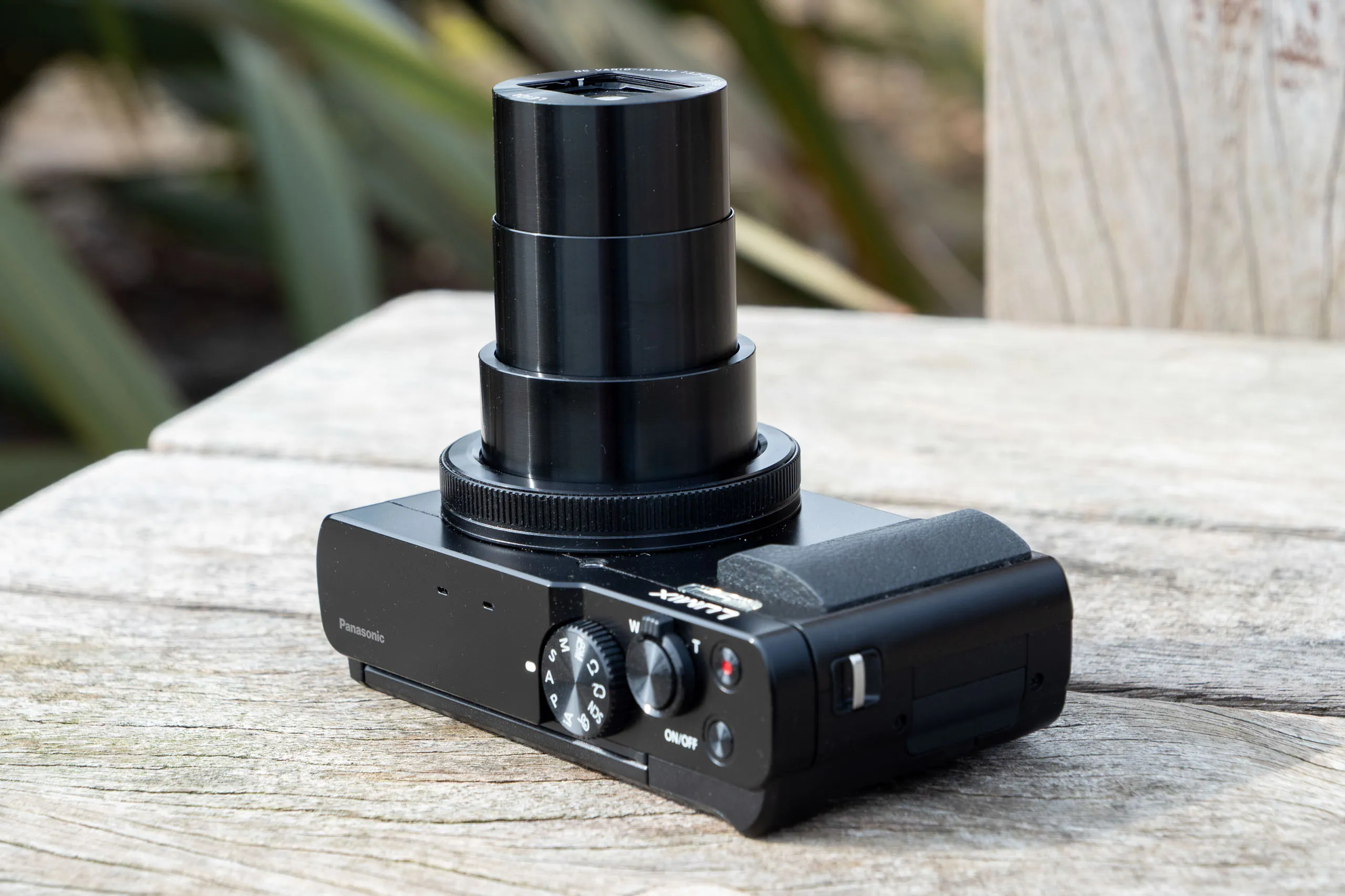 Panasonic Lumix ZS99 / TZ99 Review: Pocket camera with 30x zoom ...