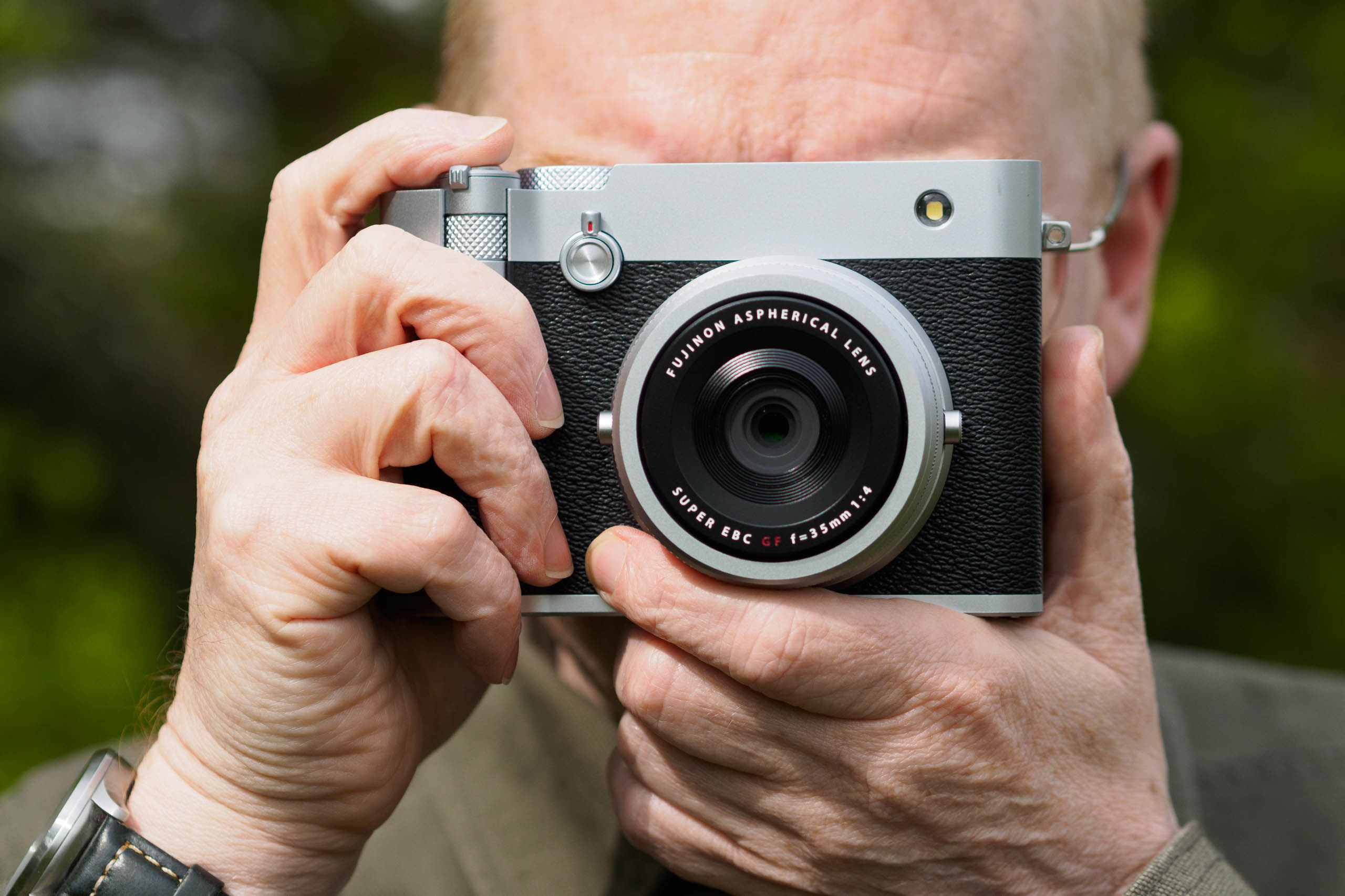12 Best Second-hand Classic Compact Cameras: stylish and enduring ...