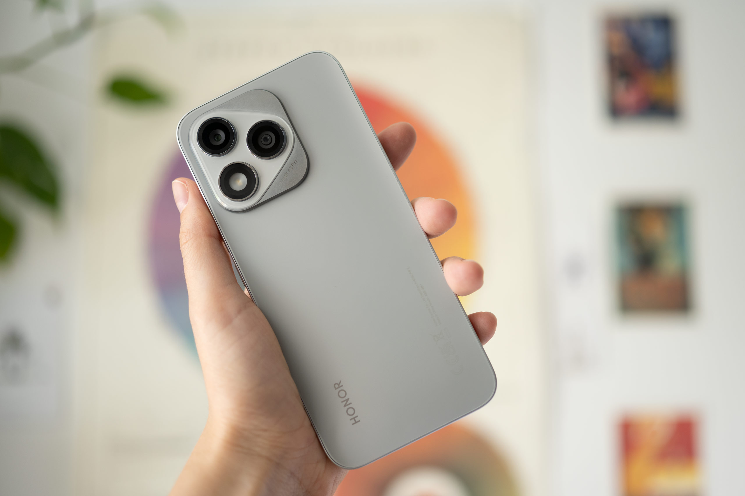 Honor 400 Lite Review: Get the iPhone looks for less | Amateur Photographer
