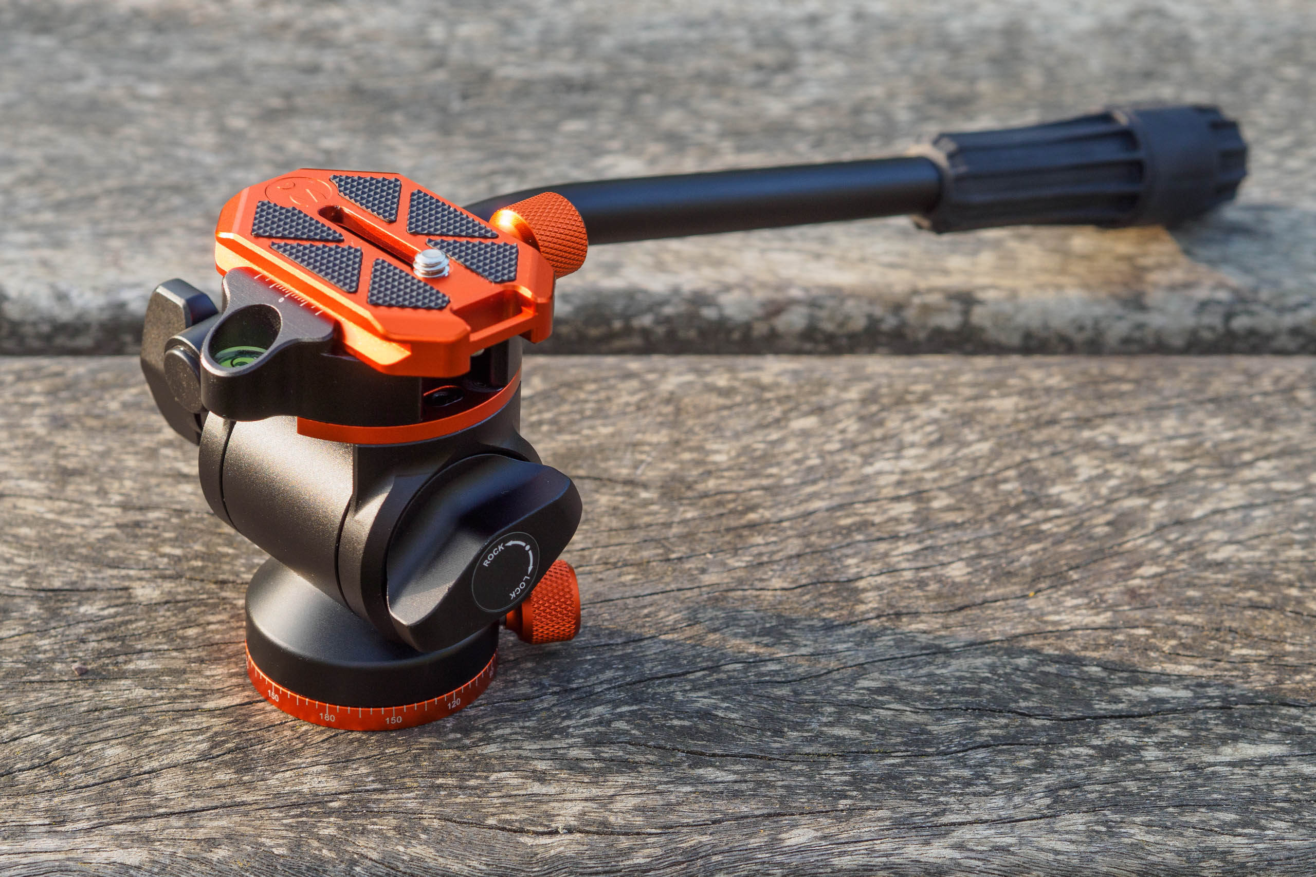 3 Legged Thing Airhed Vision review: pan-and-tilt with a twist ...