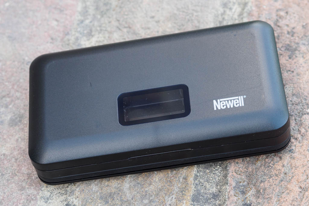 Newell LCD-PB-SD dual-channel charger review - affordable, versatile ...