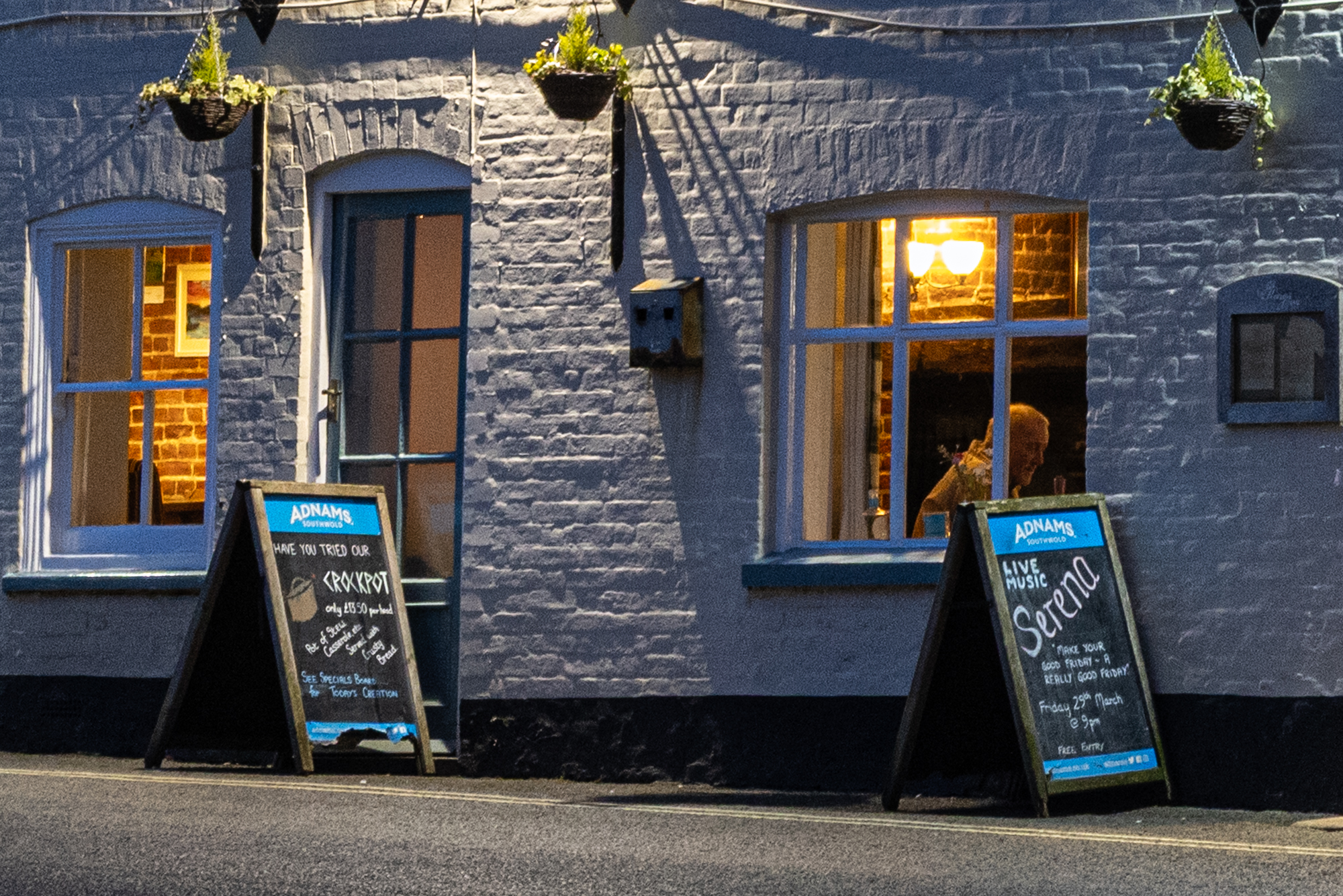 Full-frame vs Micro Four Thirds - Which format is best for you ...
